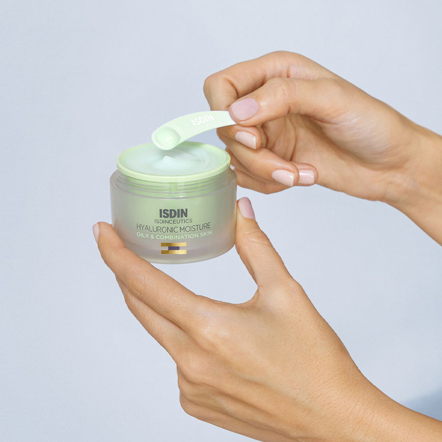 Isdin Isdinceutics Hyaluronic Moisture Oily Skin 50g – FarmatoGo